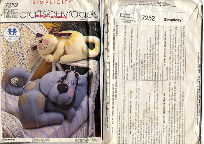 Simplicity 7252 Cat & Dog Stuffed Animals Pattern Julie Young - Uncut