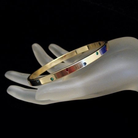 Signed Authentic SWAROVSKI Vintage Bangle Bracelet Crystals Swan Mark