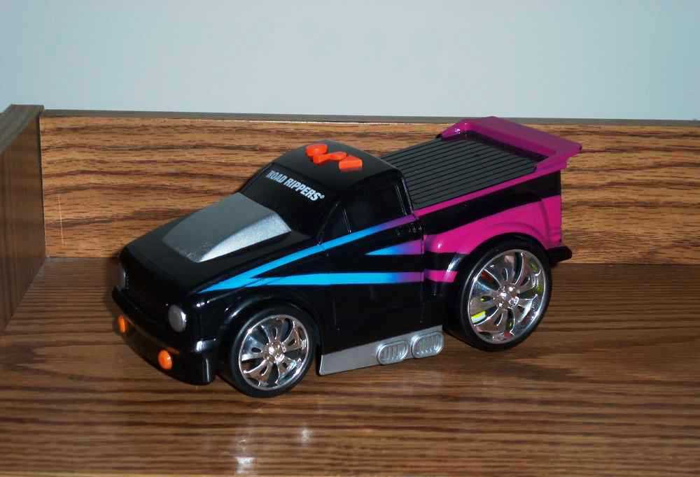Toy State Road Rippers Wheels are Wild Black Blue and Purple Truck Toy Used