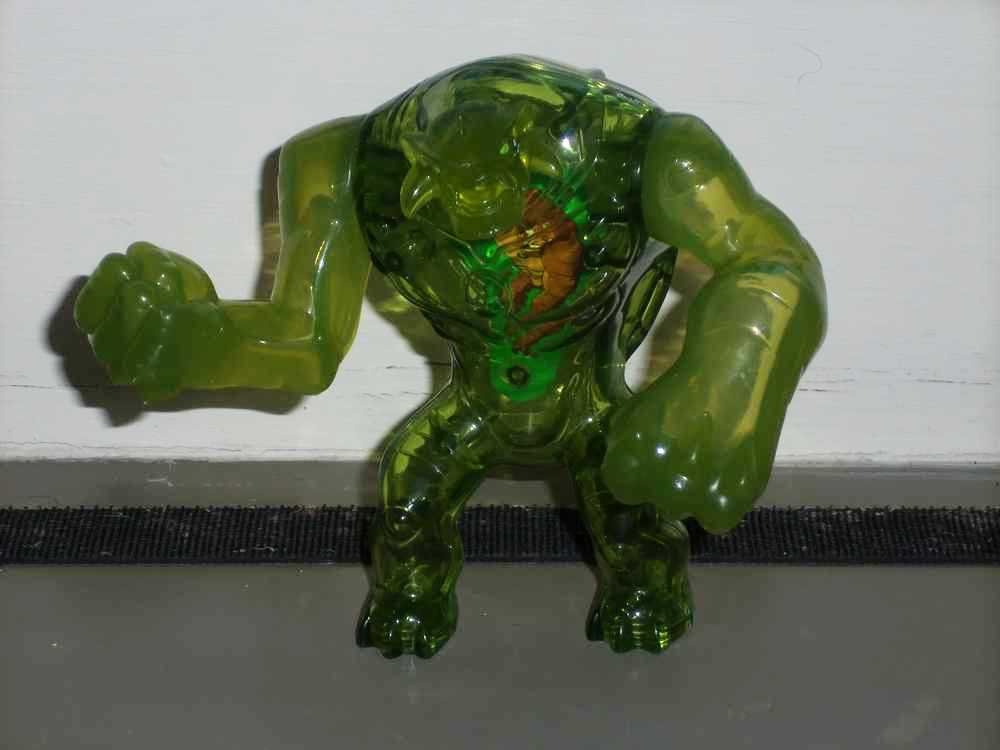 McDonald's 2011 Ben 10 Ultimate Alien Ultimate Humungousaur Happy Meal ...