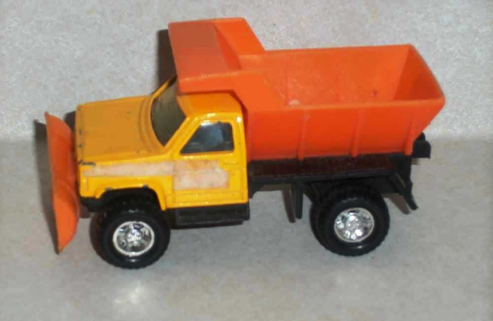Remco Toys 1995 Snow Plow Truck Loose Used