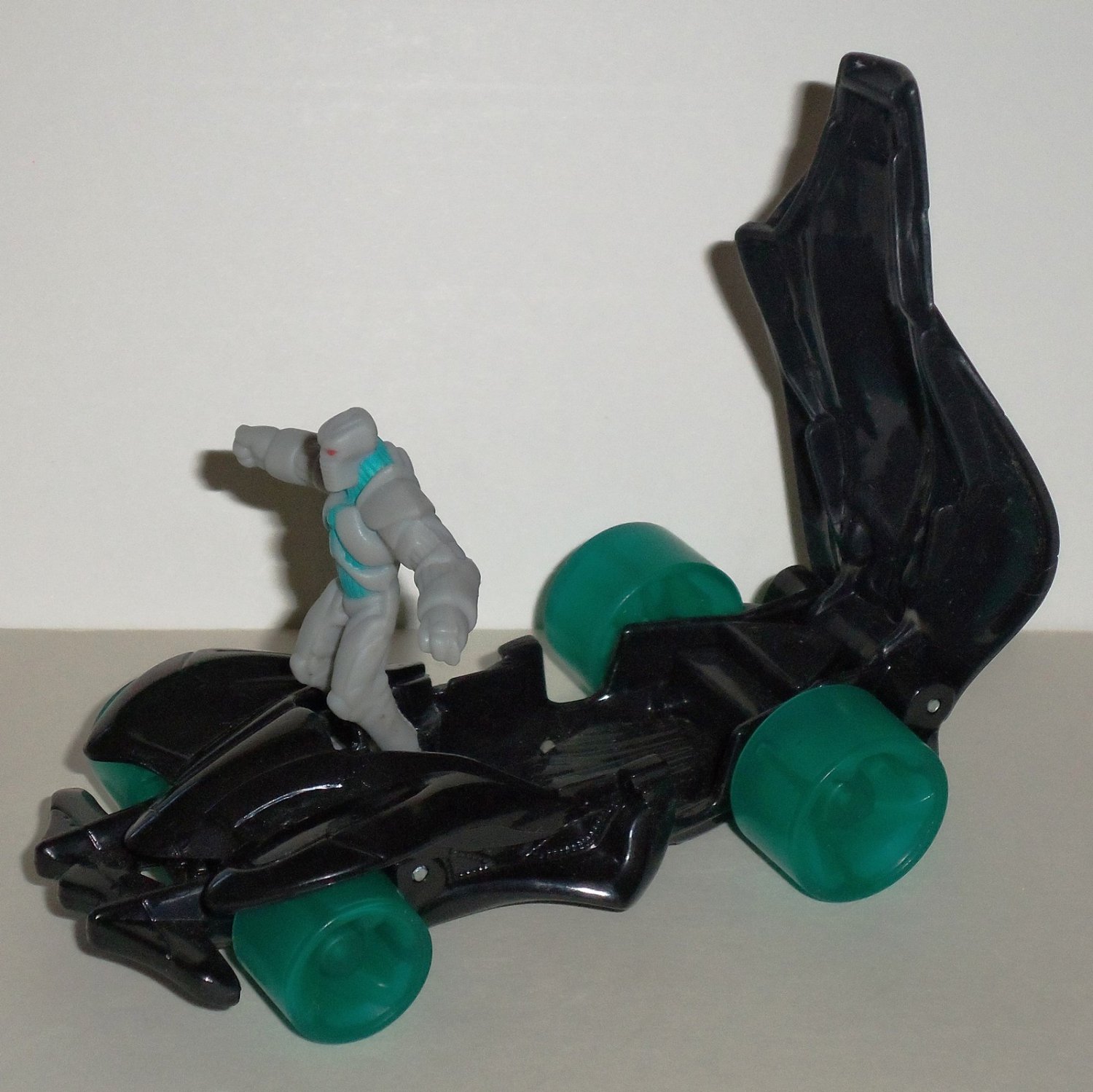 McDonald's 2010 Hot Wheels Battle Force 5 Zemerik & Zelix Vehicle Happy ...