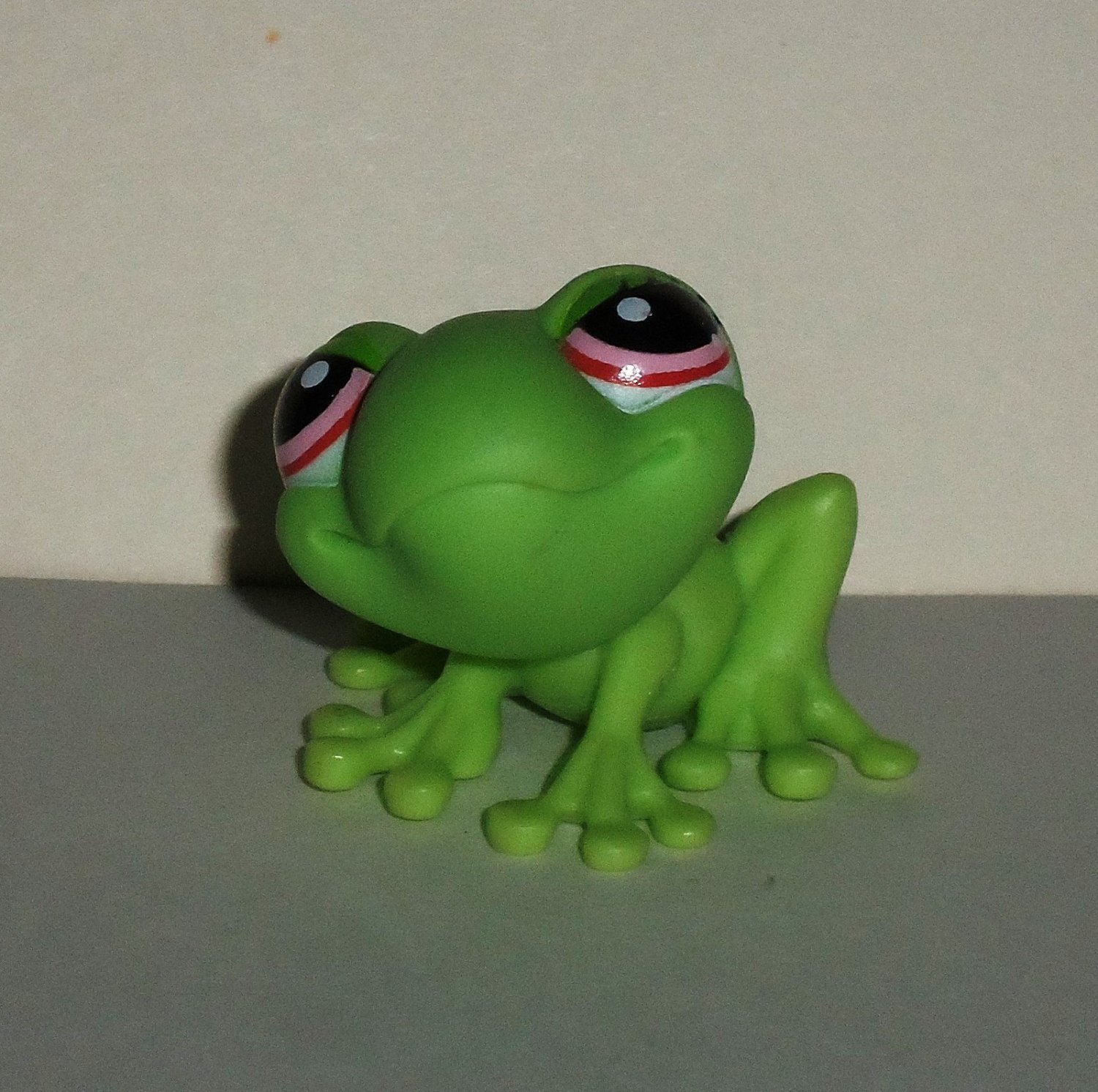 Littlest Pet Shop #898 Frog Figure Hasbro 2007 Loose Used