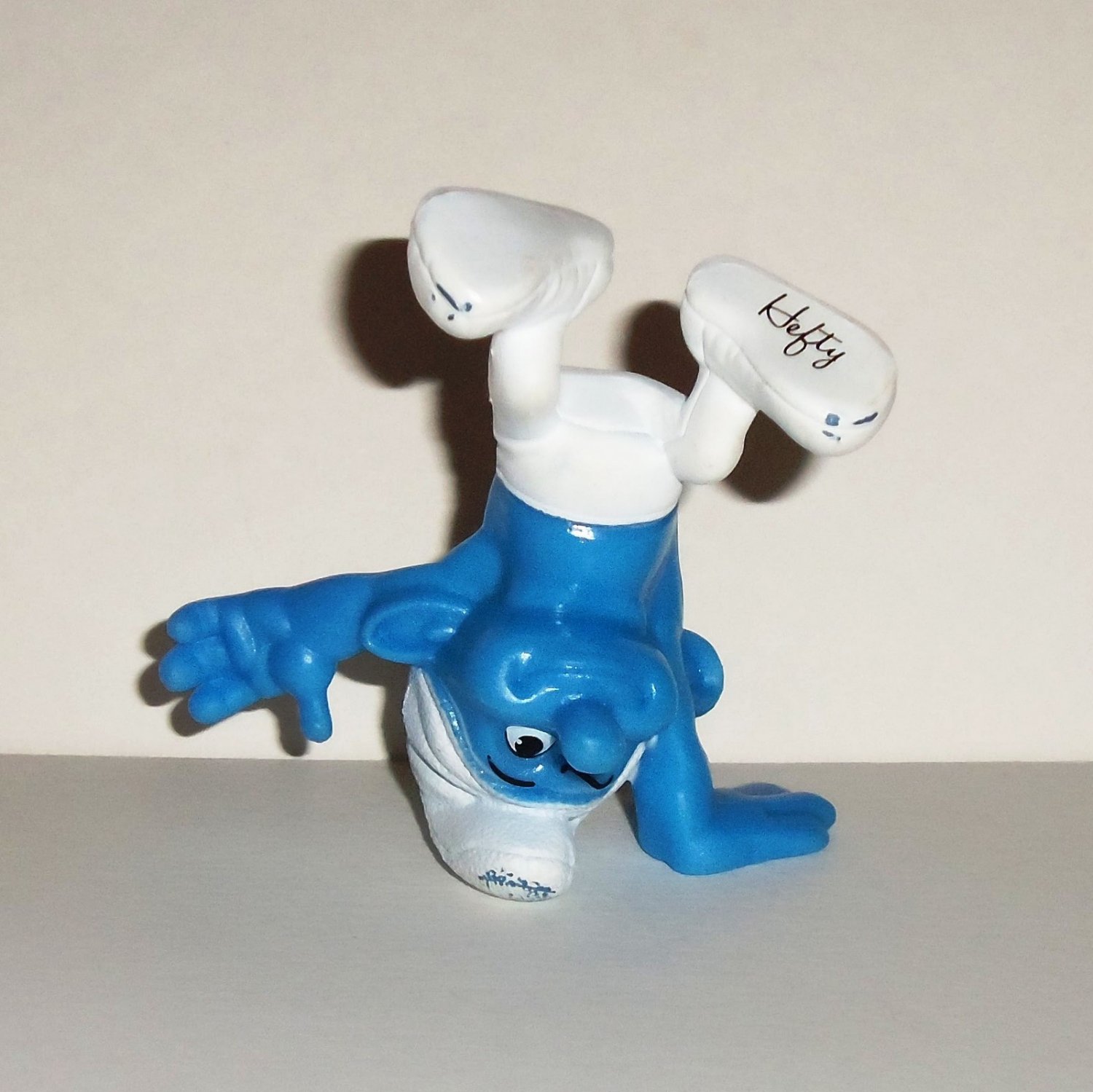 McDonald's 2013 Smurfs 2 Hefty PVC Figure Happy Meal Toy Loose Used