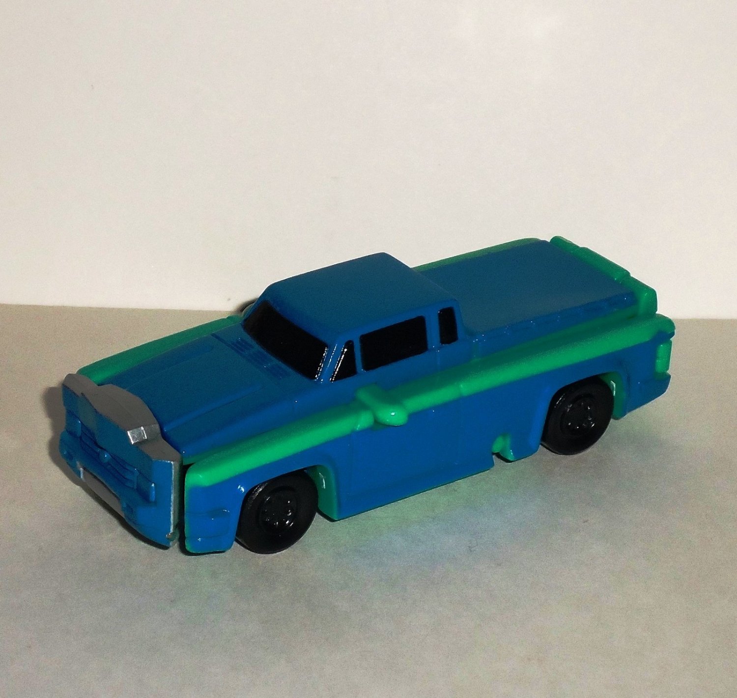 Avon Kids 2-in-1 Transforming Vehicle Car Toy Loose Used