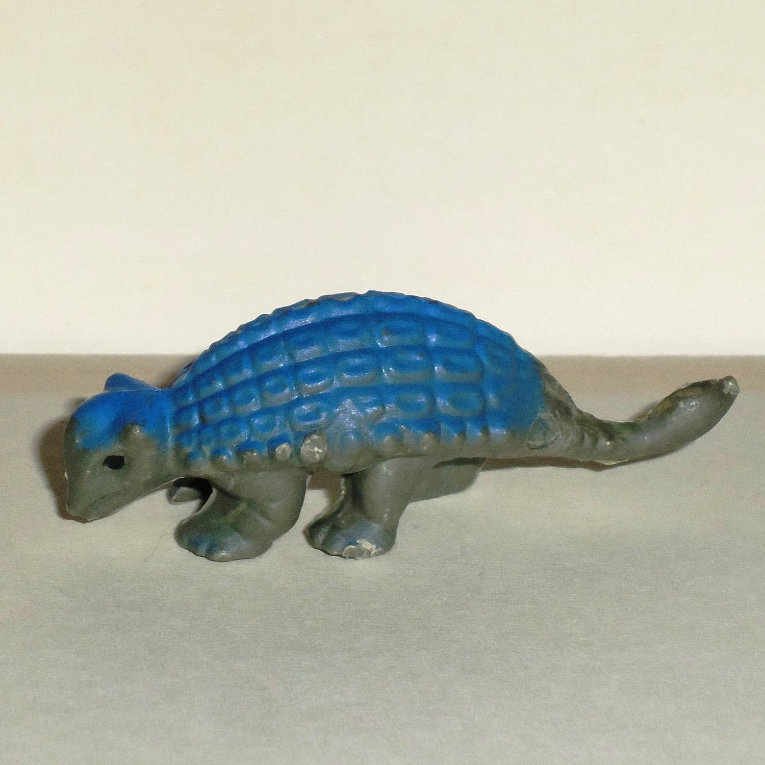 Ankylosaurus Blue & Gray 2.25" Dinosaur Plastic Figure Toy Loose Used