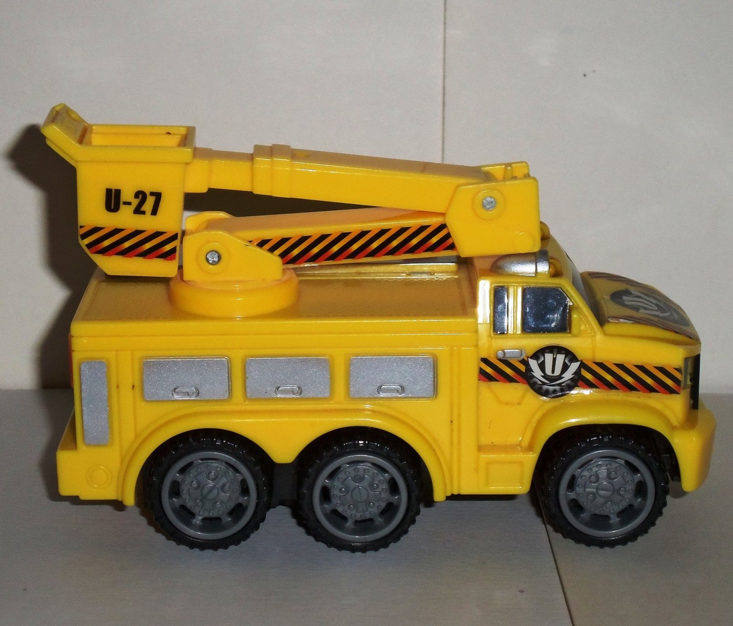 Road Rippers City Service Fleet Yellow Utility Truck Motorized Lights ...