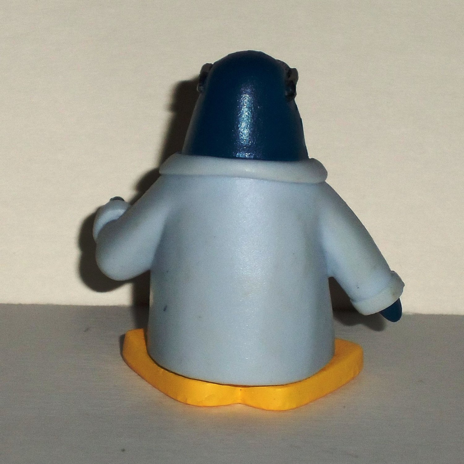 Disney Club Penguin Gary the Gadget Guy PVC Figure Jakks Pacific Loose Used