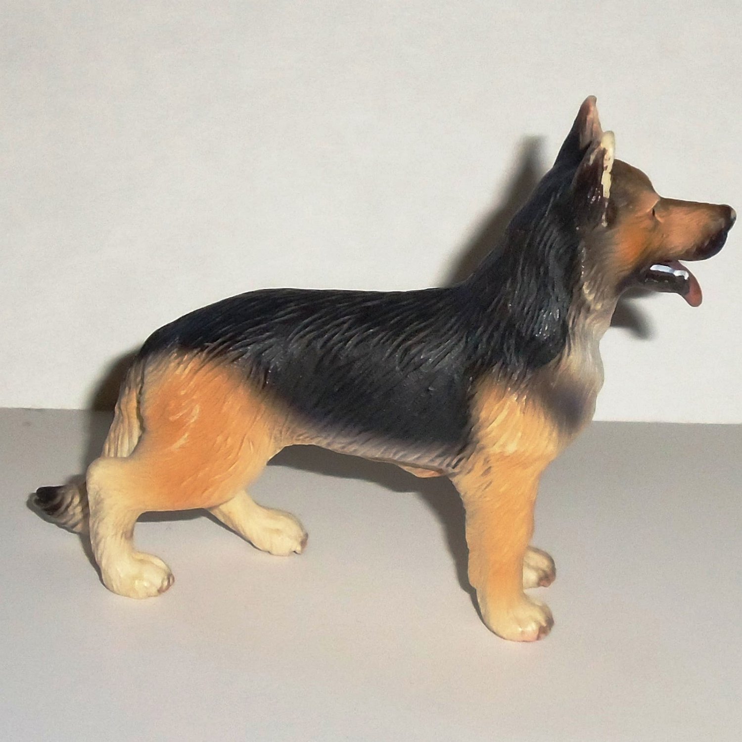 Schleich #16333 German Shepherd Dog Standing Plastic Toy Animal Figure ...