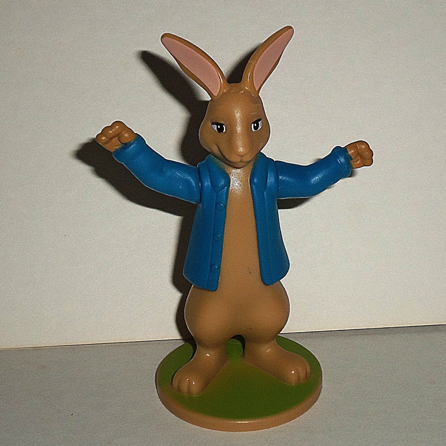 McDonald's 2018 Peter Rabbit Hoopla Figure Only Happy Meal Toy Loose Used