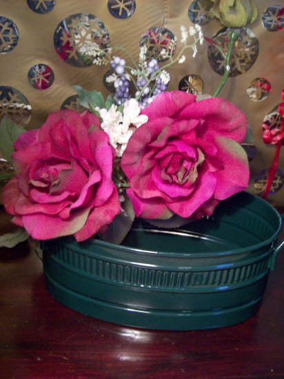 New Oval Deep Green Metal Decorative House Plant PLANTER or Storage ...