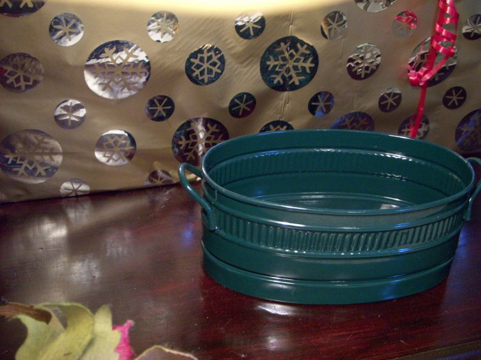 New Oval Deep Green Metal Decorative House Plant PLANTER or Storage ...