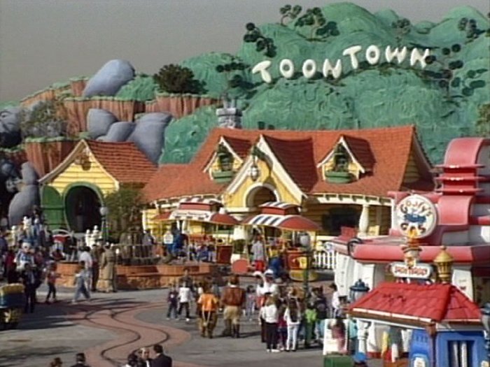 MIckey's Toontown Disneyland + Walt Disney World PRESS KIT DVD 1993