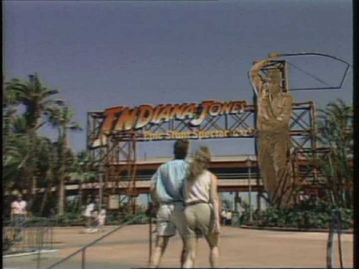 MIckey's Toontown Disneyland + Walt Disney World PRESS KIT DVD 1993