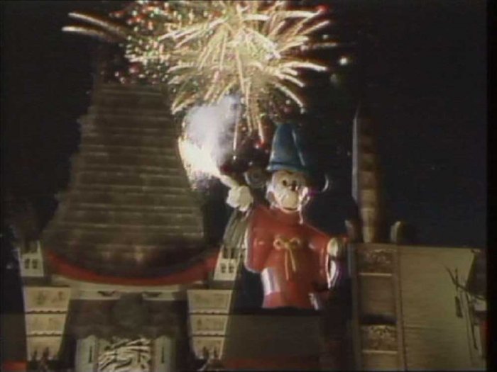 MIckey's Toontown Disneyland + Walt Disney World PRESS KIT DVD 1993