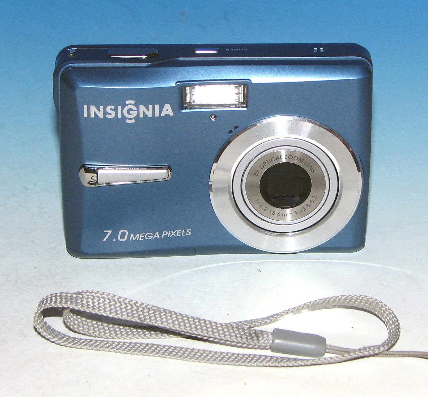 Insignia NS-DSC7B09 7.0MP Digital Camera - Blue #6333