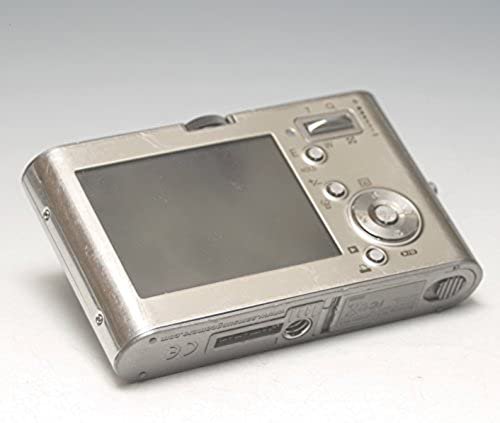 Samsung NV3 7.2MP Digital Camera - Silver