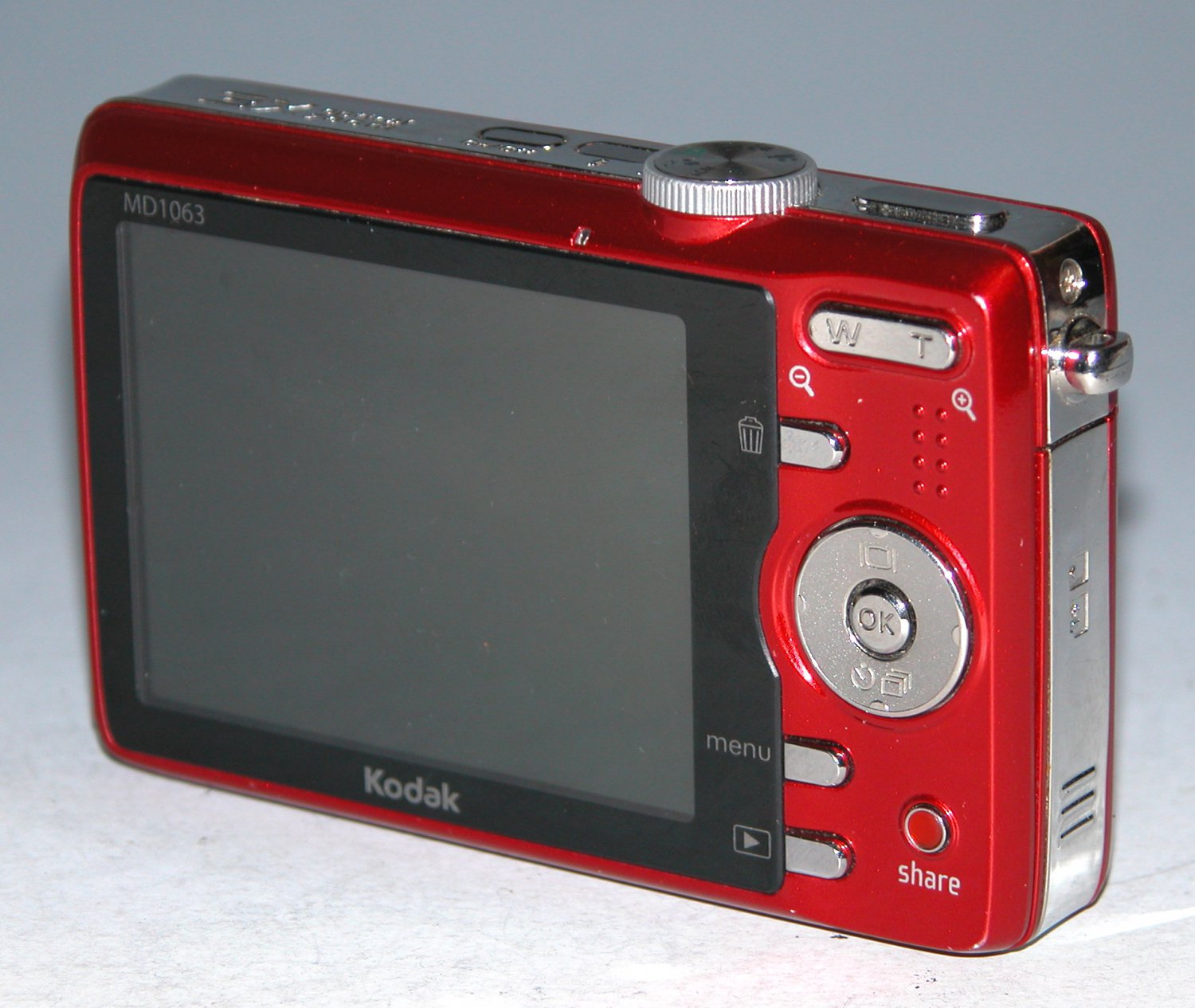 Kodak EasyShare M1063 10.3MP Digital Camera - Red #8858