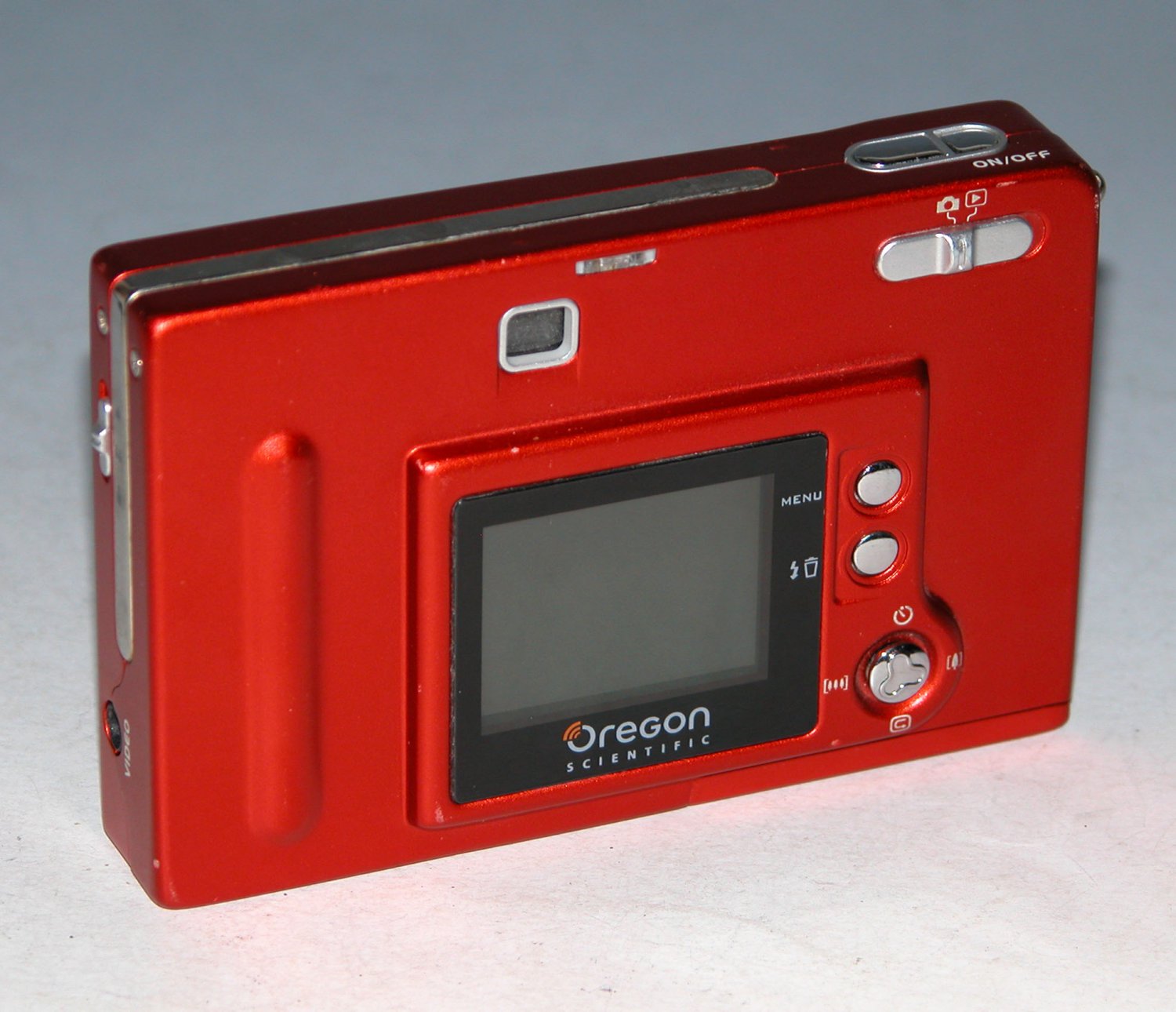 Oregon Scientific ThinCam DS6688 3.0MP Digital Camera - Orange