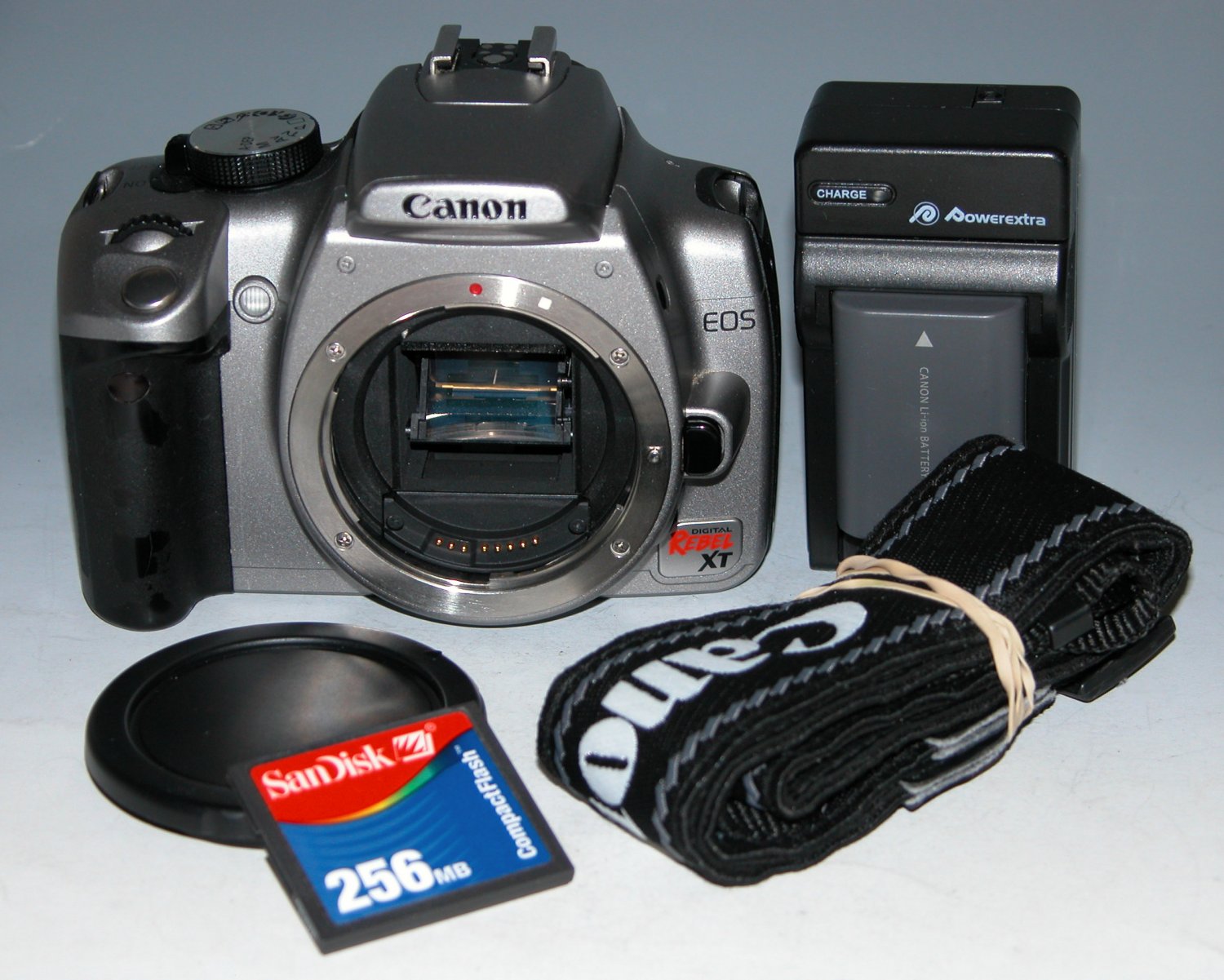Canon EOS Digital Rebel XT / EOS 350D 8.0MP Digital SLR Camera (Body ...