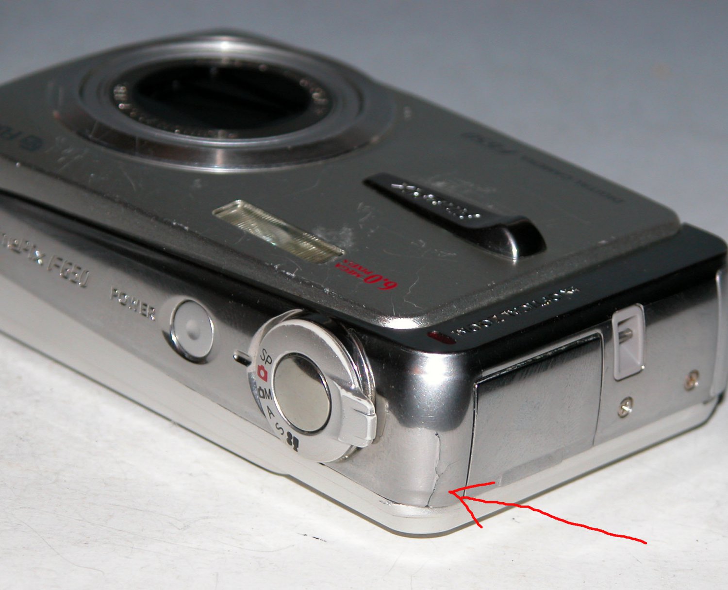 Fujifilm FinePix F650 6.0MP Digital Camera - Silver #2913