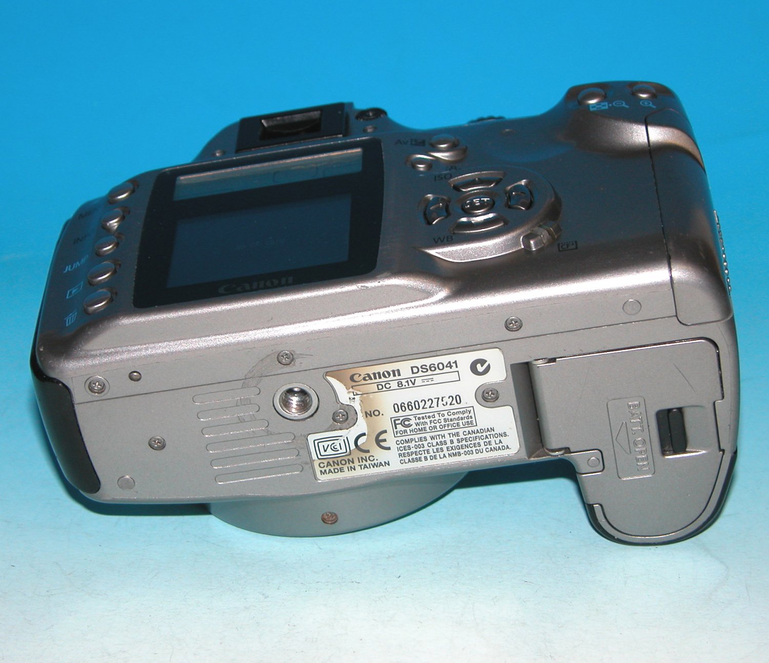 Canon EOS Digital Rebel / EOS 300D 6.3MP Camera - Silver (Body Only) #7520