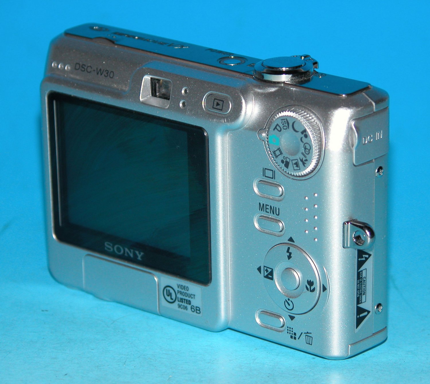 Sony Cyber-shot DSC-W30 6.0MP Digital Camera - Silver #4833