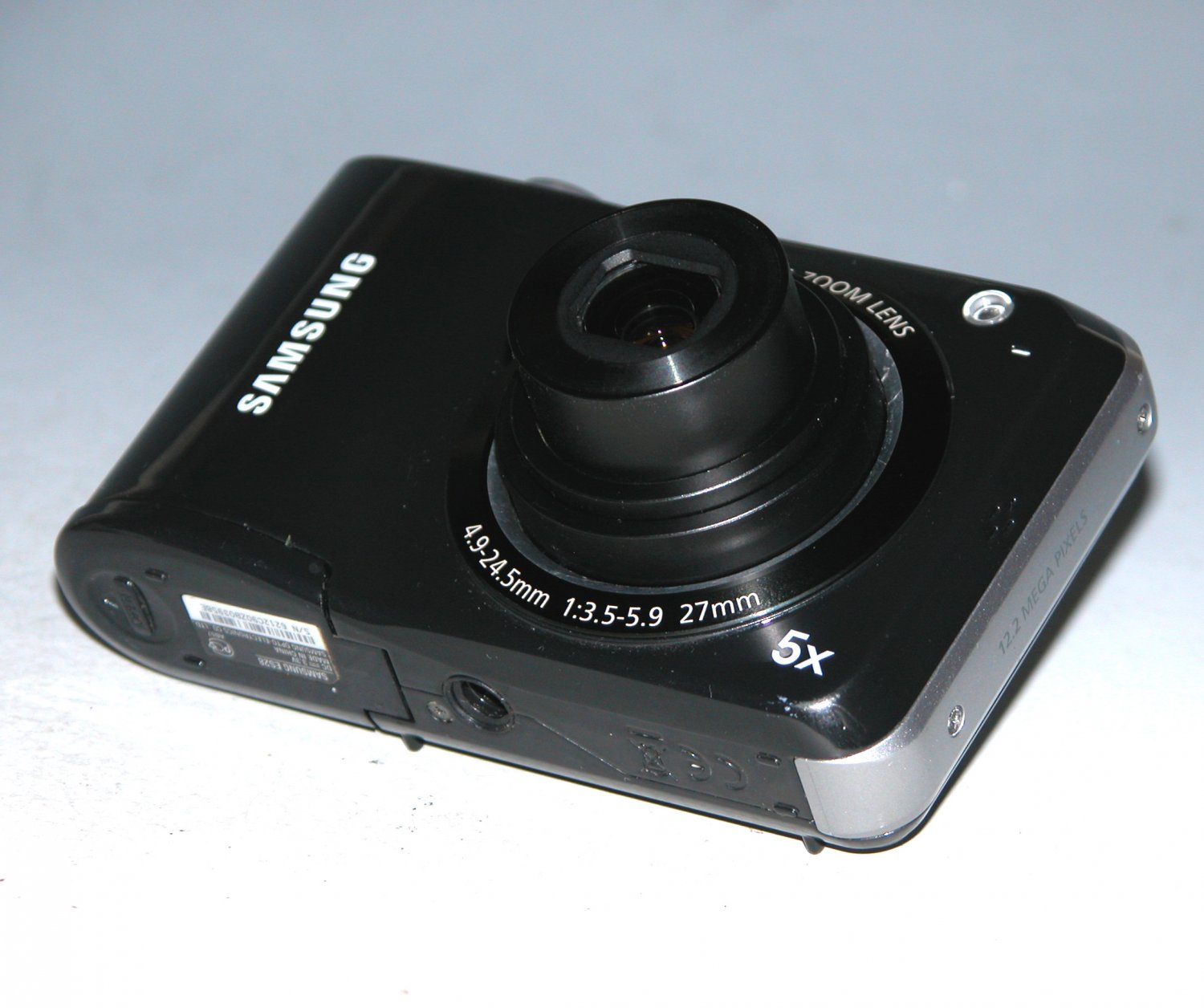 Samsung ES28 12.2 MP Digital Camera - Black #3958