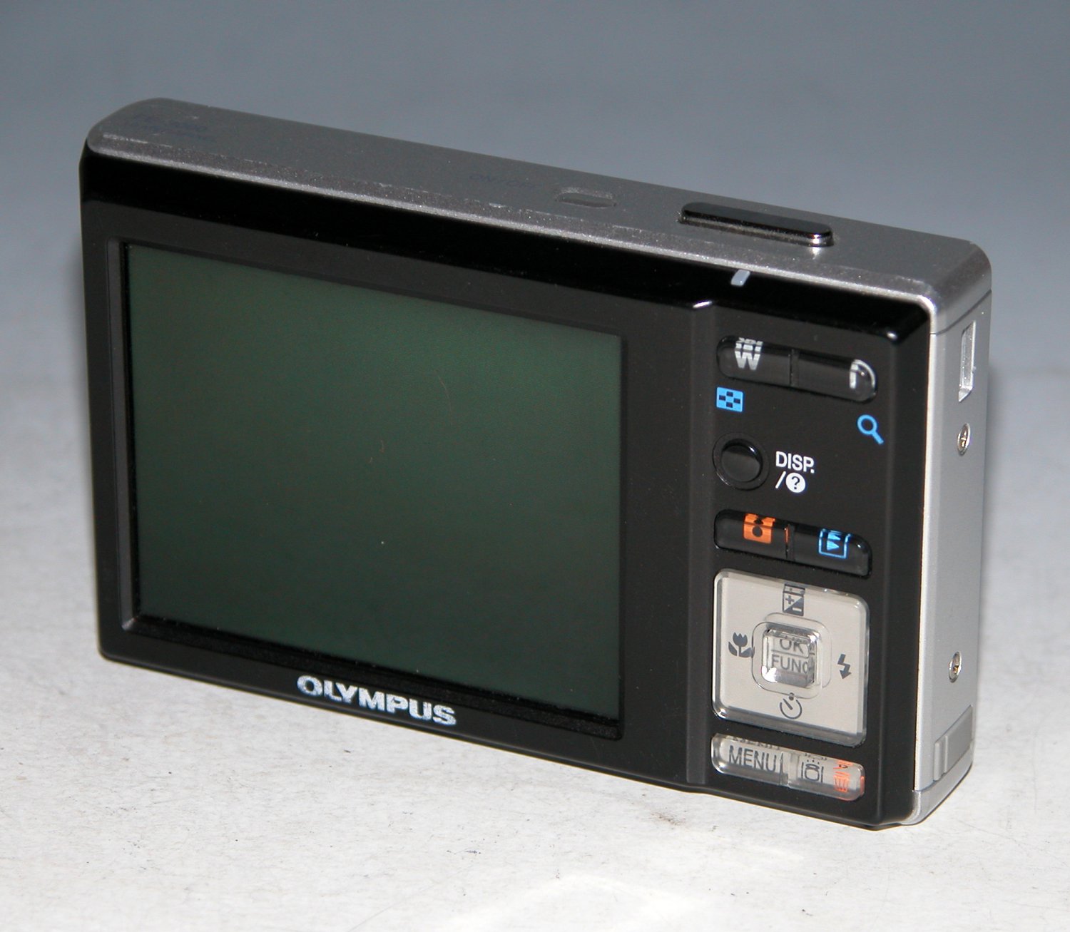 Olympus FE-3000 10.0MP Digital Camera - Titanium #1366