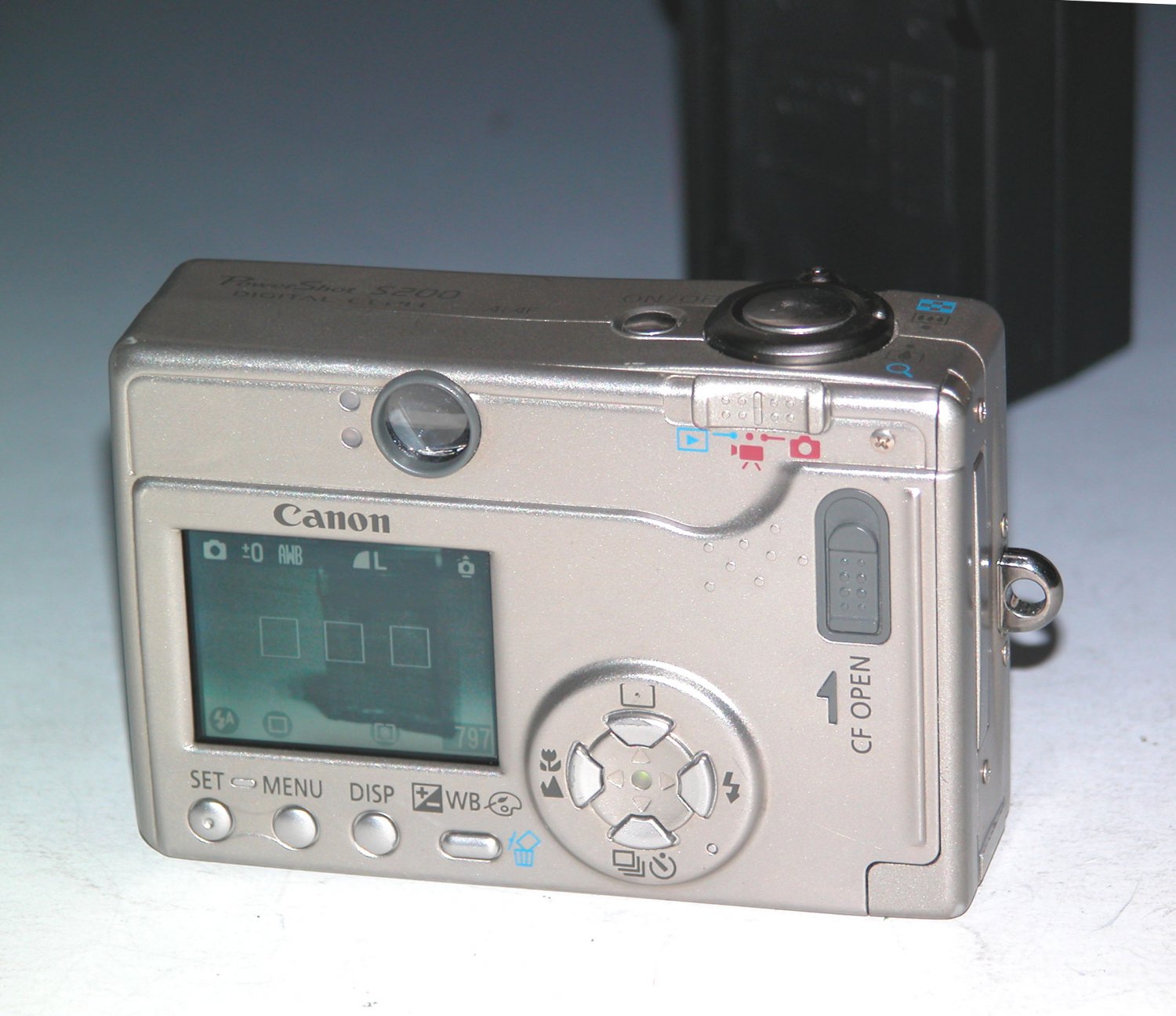 Reconditioned - Canon PowerShot Digital ELPH S200 2.0MP Digital Camera ...
