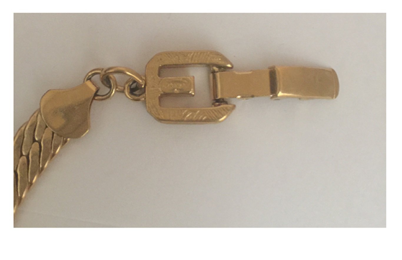 Vintage Givenchy Logo Clasp Herringbone Chain Goldtone 17" Unisex ...