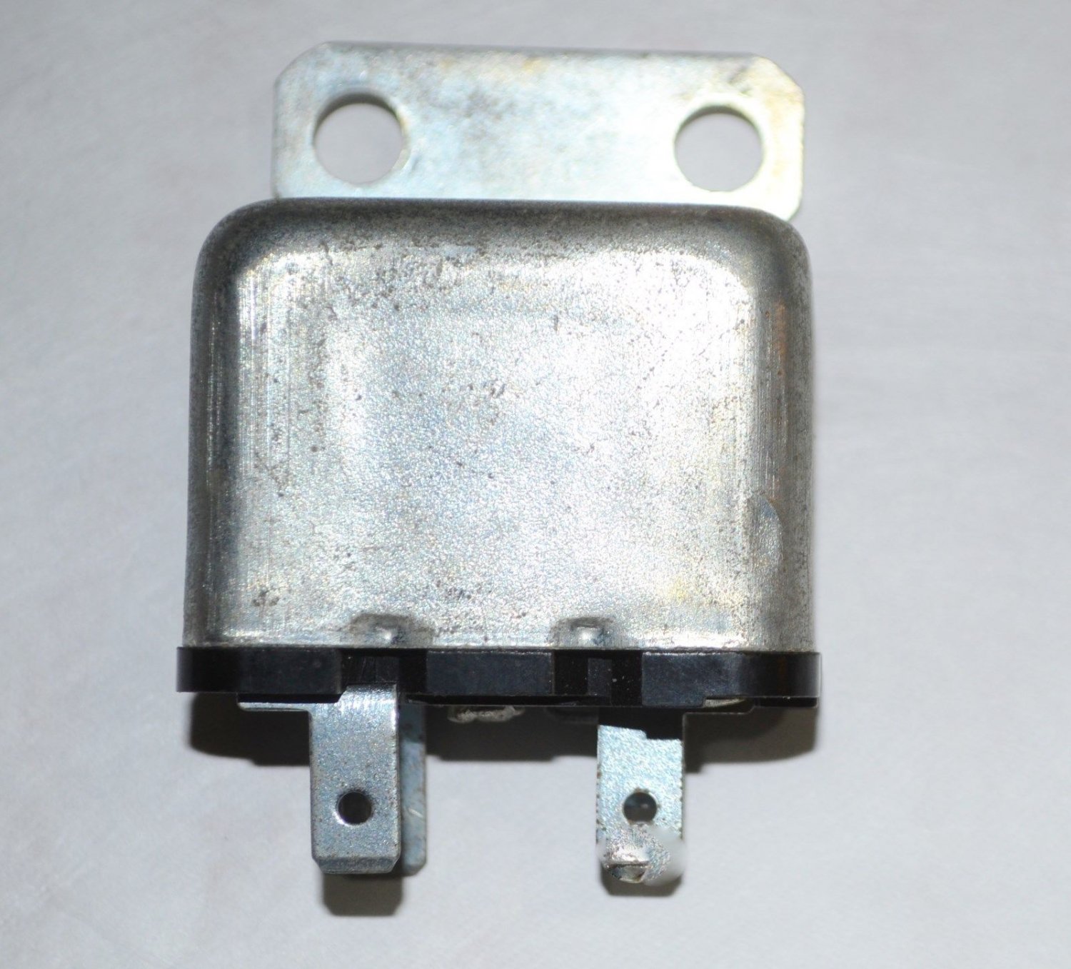 TCS TRANSMISSION CONTROL RELAY CHEVELLE CAMARO CORVETTE IMPALA NOVA Z28