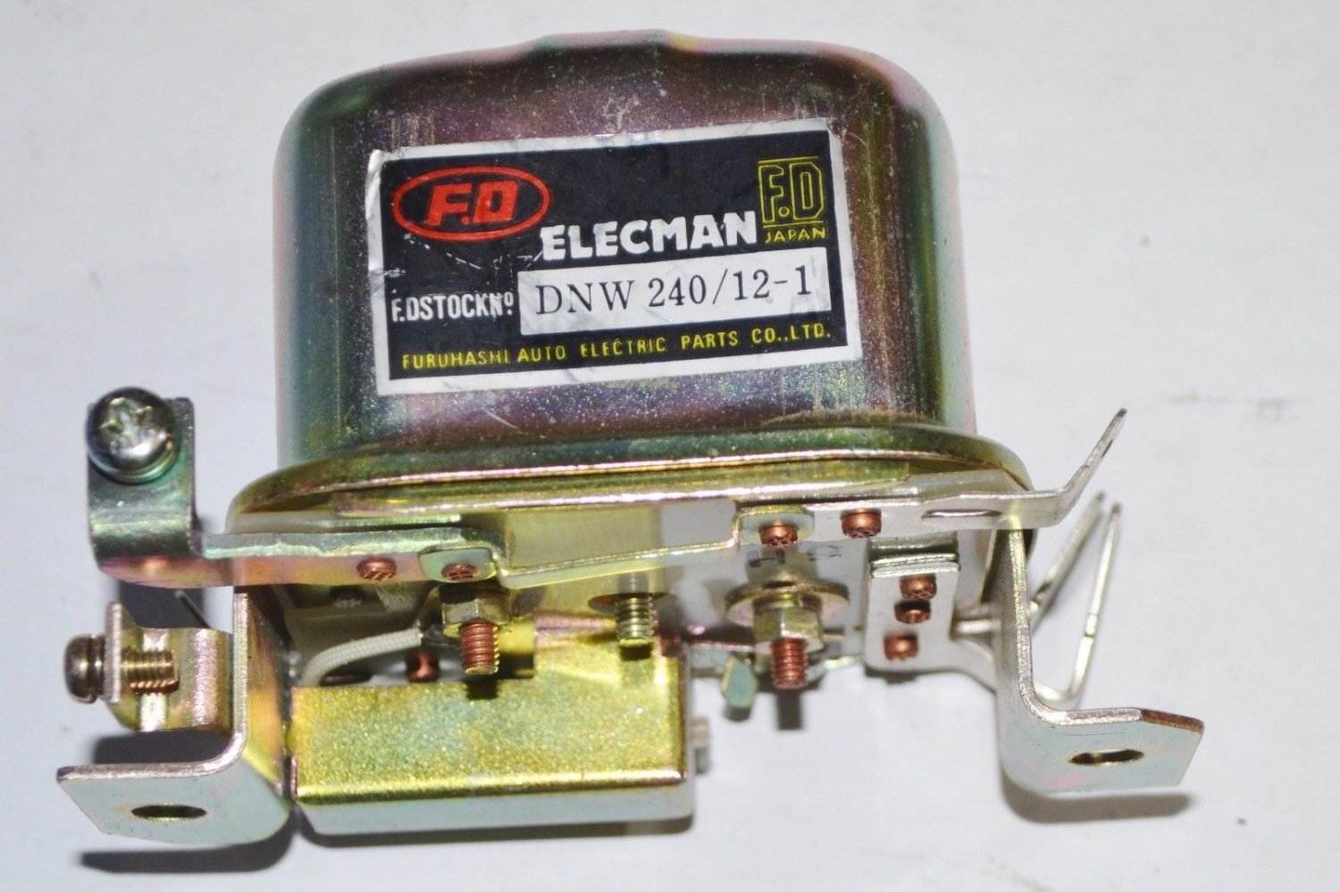 GENERATOR VOLTAGE REGULATOR ALFA ROMEO VOLKSWAGEN BEETLE BUS FASTBACK ...