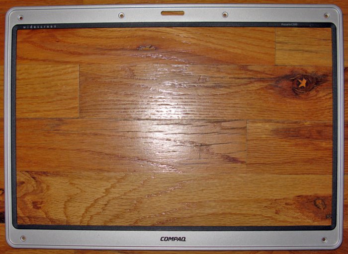 COMPAQ C500 V5000 15.4" LCD SCREEN BEZEL FAZIP000R00