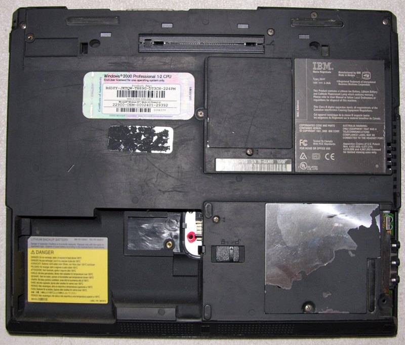 IBM THINKPAD T21 INTEL PENTIUM III 750MHz 96MB CD-ROM