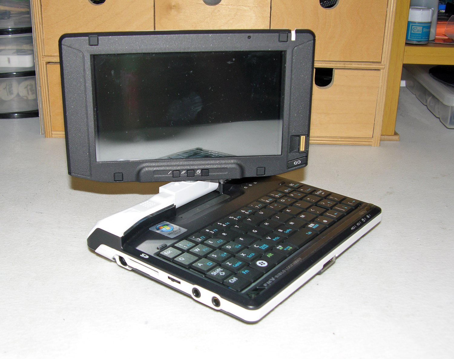 FUJITSU FMV BIBLO LOOX U50X/V UMPC (U810) PC LAPTOP INTEL 800MHz 1GB ...