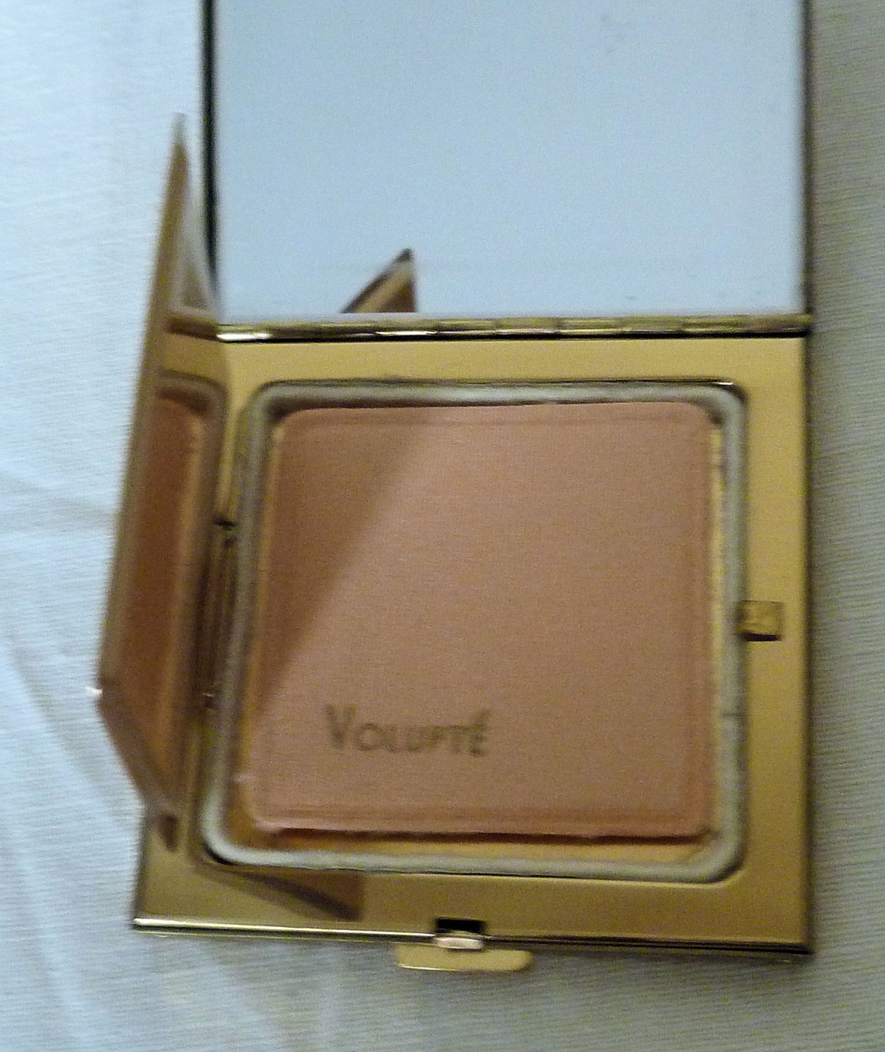Vintage Volupte Powder Compact Basket Weave Design Unused Box