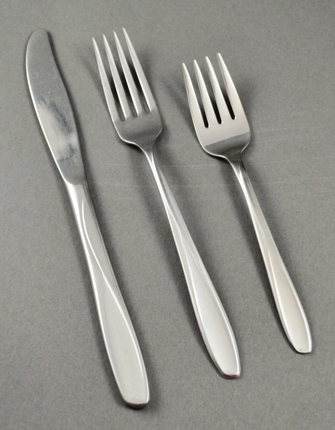 International Silver Silco Stainless U.S.A. Panorama 6-Piece Place Setting