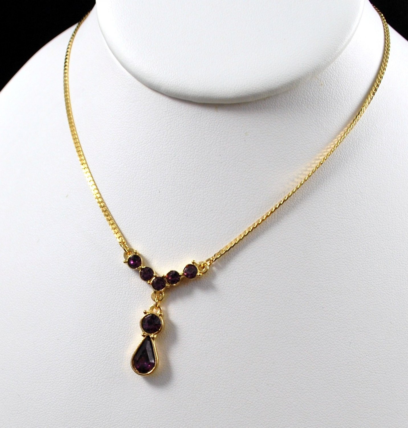 1991 Avon Jewelry Rialto Collection Amethyst Necklace
