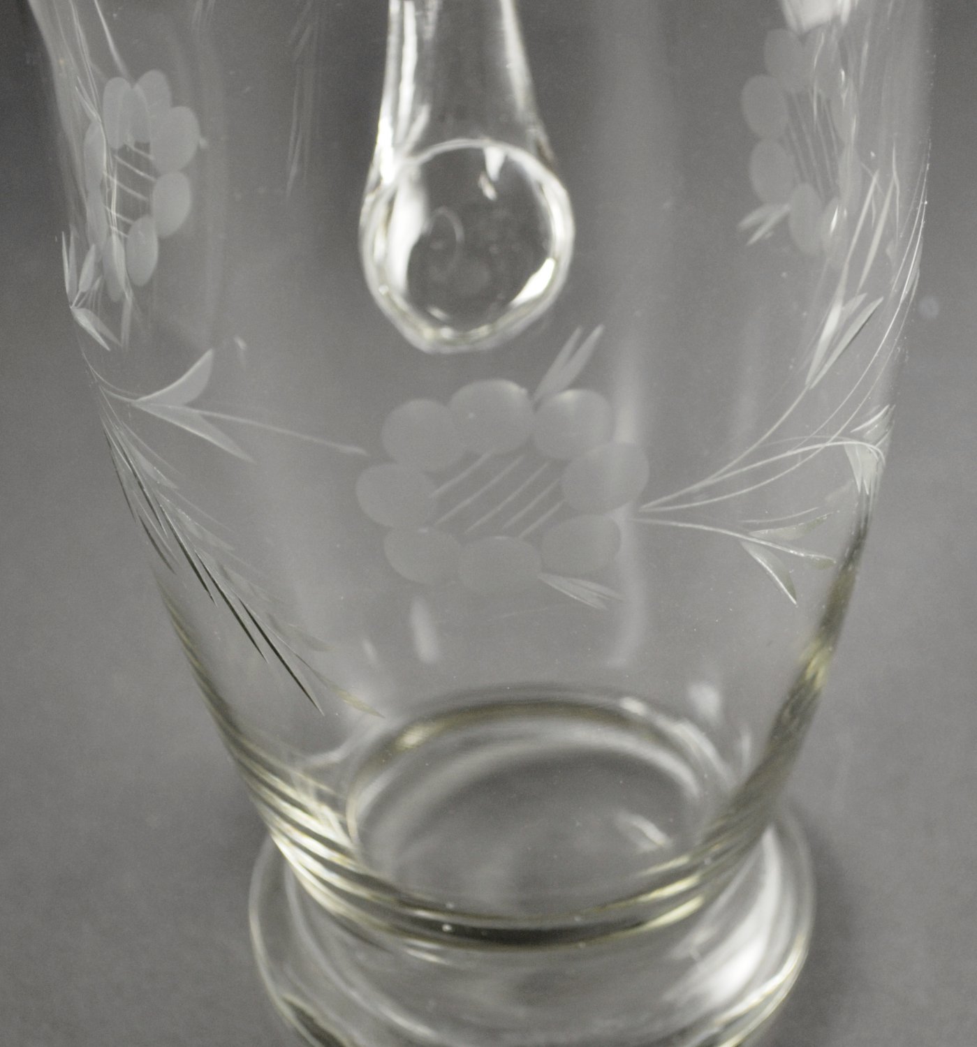 Tall Glass Pitcher w/ Applied Handle Lip Etched Floral & Vine