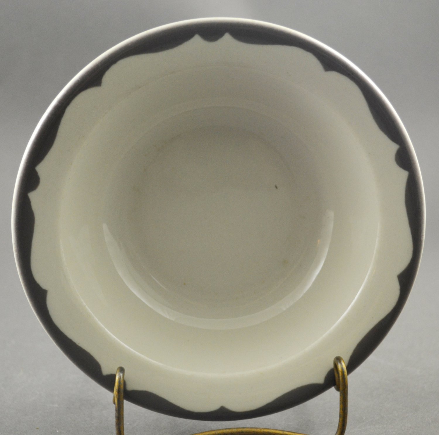 Buffalo China Restaurant Ware White Bowl w/ Gray Trim