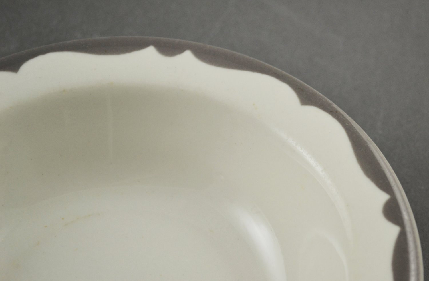 Buffalo China Restaurant Ware White Bowl w/ Gray Trim