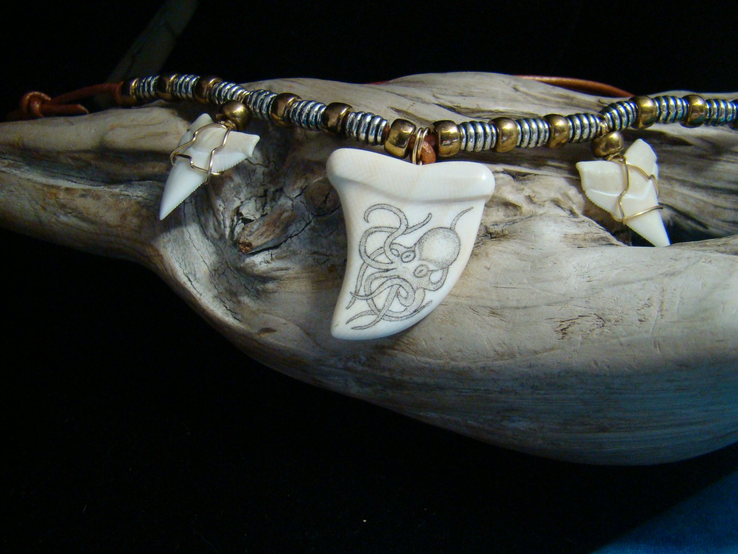 Scrimshaw " Octopus " Hand made Fossil Mammoth Ivory Pendant - 2 White ...